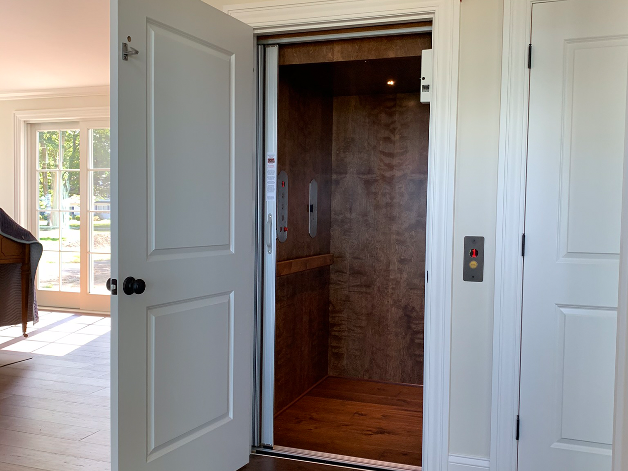 Residential Elevator Gallery - Cibes Symmetry